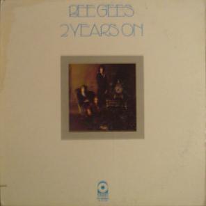 2 Years On - Bee Gees (LP) | Køb vinyl/LP, Vinylpladen.dk